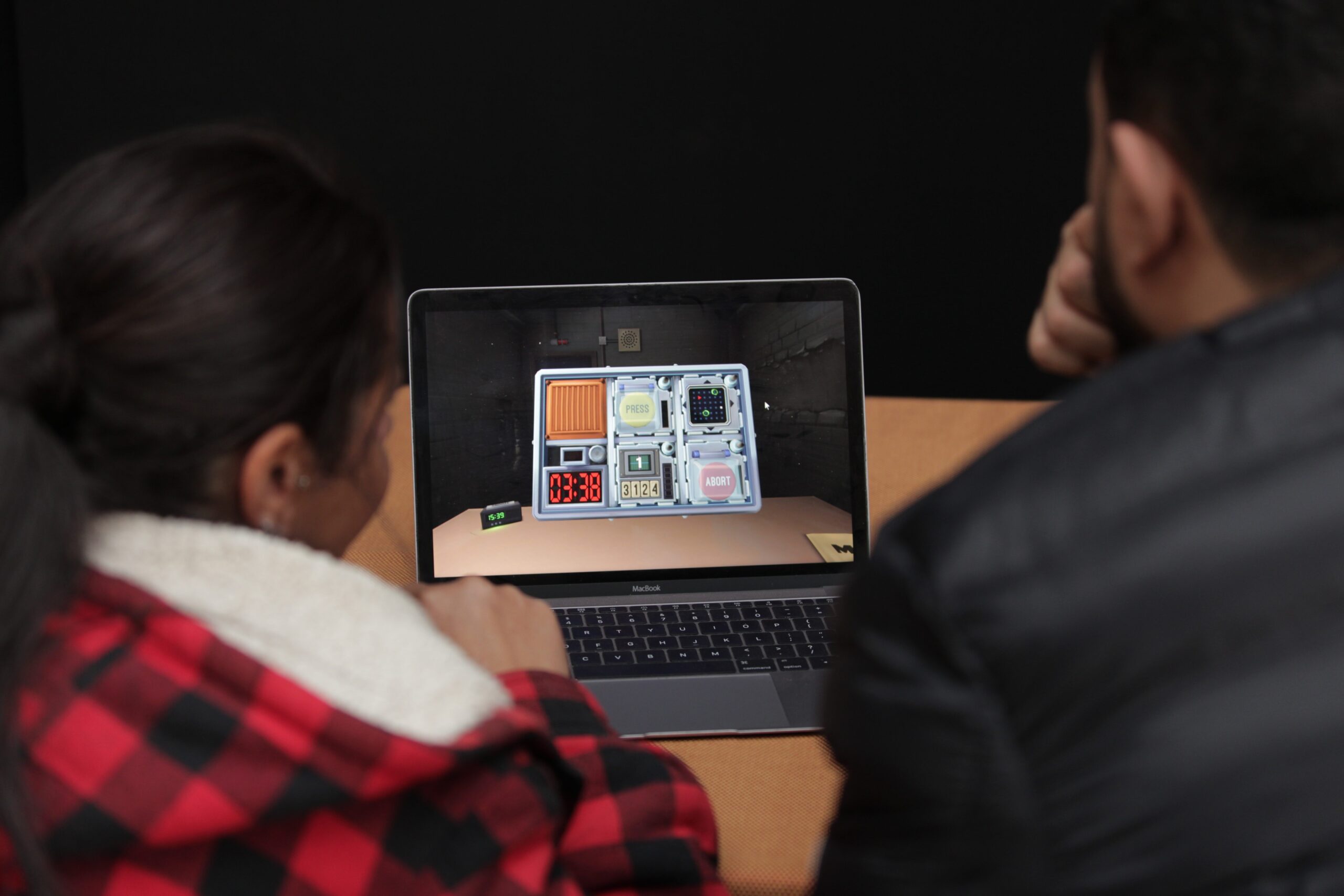 Bombs Defusal - Red Rock International